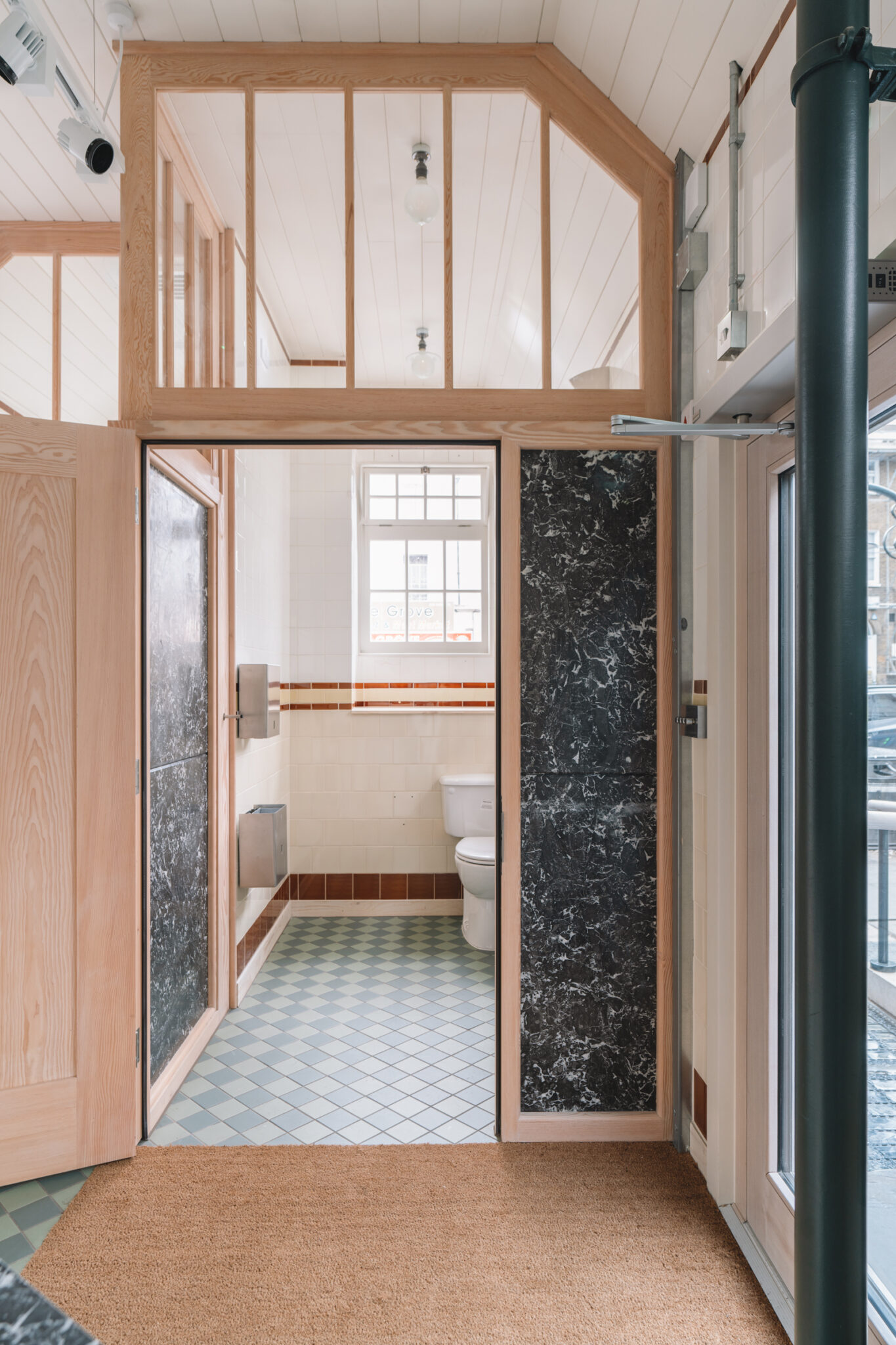 Bruce Grove Public Conveniences | DK-CM