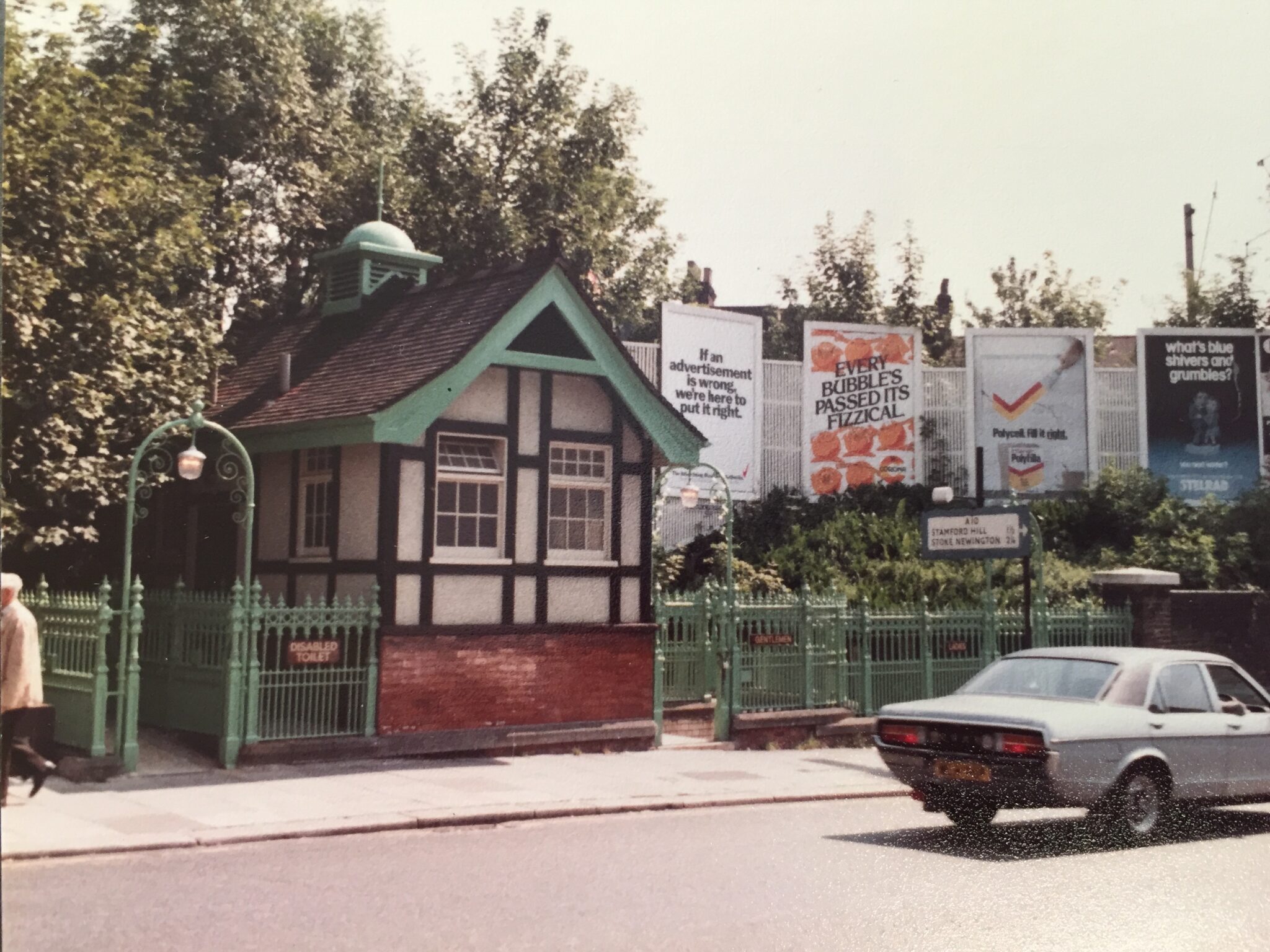 Bruce Grove Public Conveniences | DK-CM