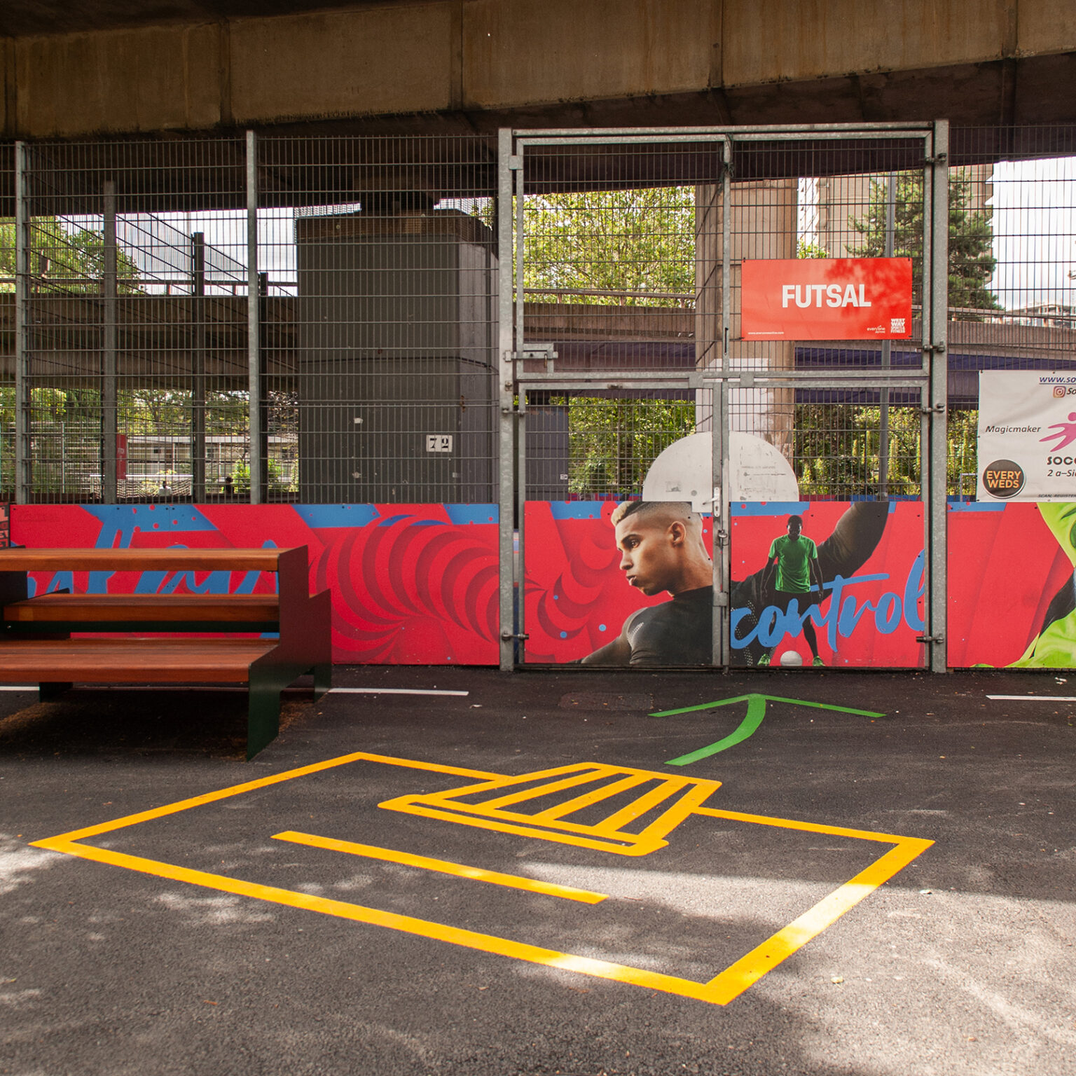 Pear Tree Walk, Westway | DK-CM